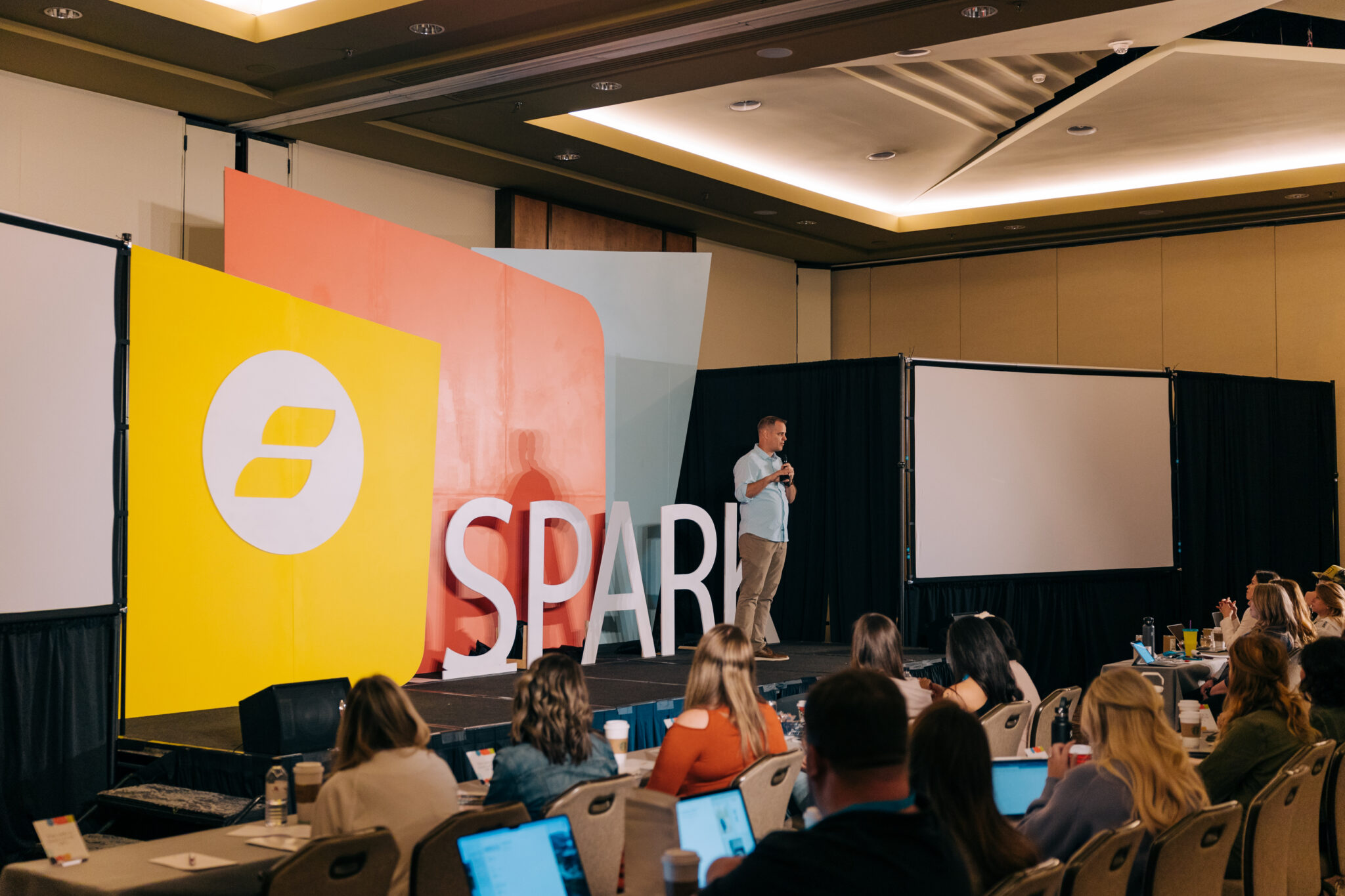 24 Creative & Design Conferences to Unlock Your Creativity in 2024 - Showit